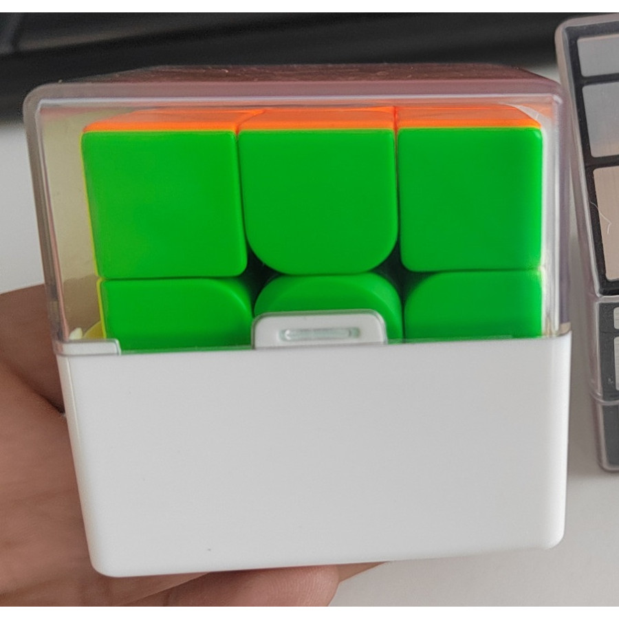 White cube box